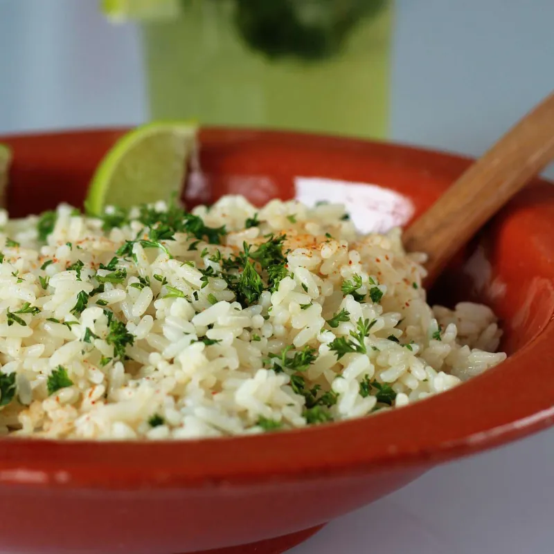 Receta de Arroz instantáneo con lima y cilantro